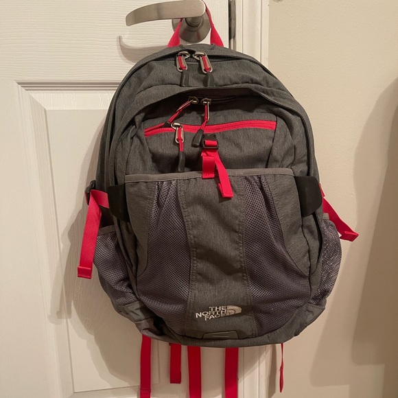 The North Face | Bags | The North Face Recon Backpack | Poshmark
